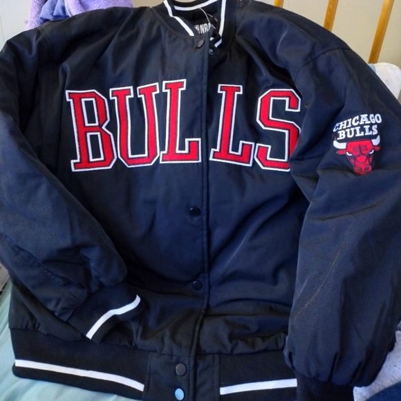 NBA | Jackets & Coats | Mens Chicago Bulls Coat And Hoodie | Poshmark